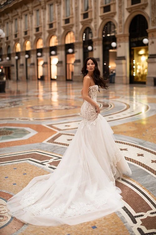 Pollardi Perla Sample Wedding Dress Save 34% - Stillwhite