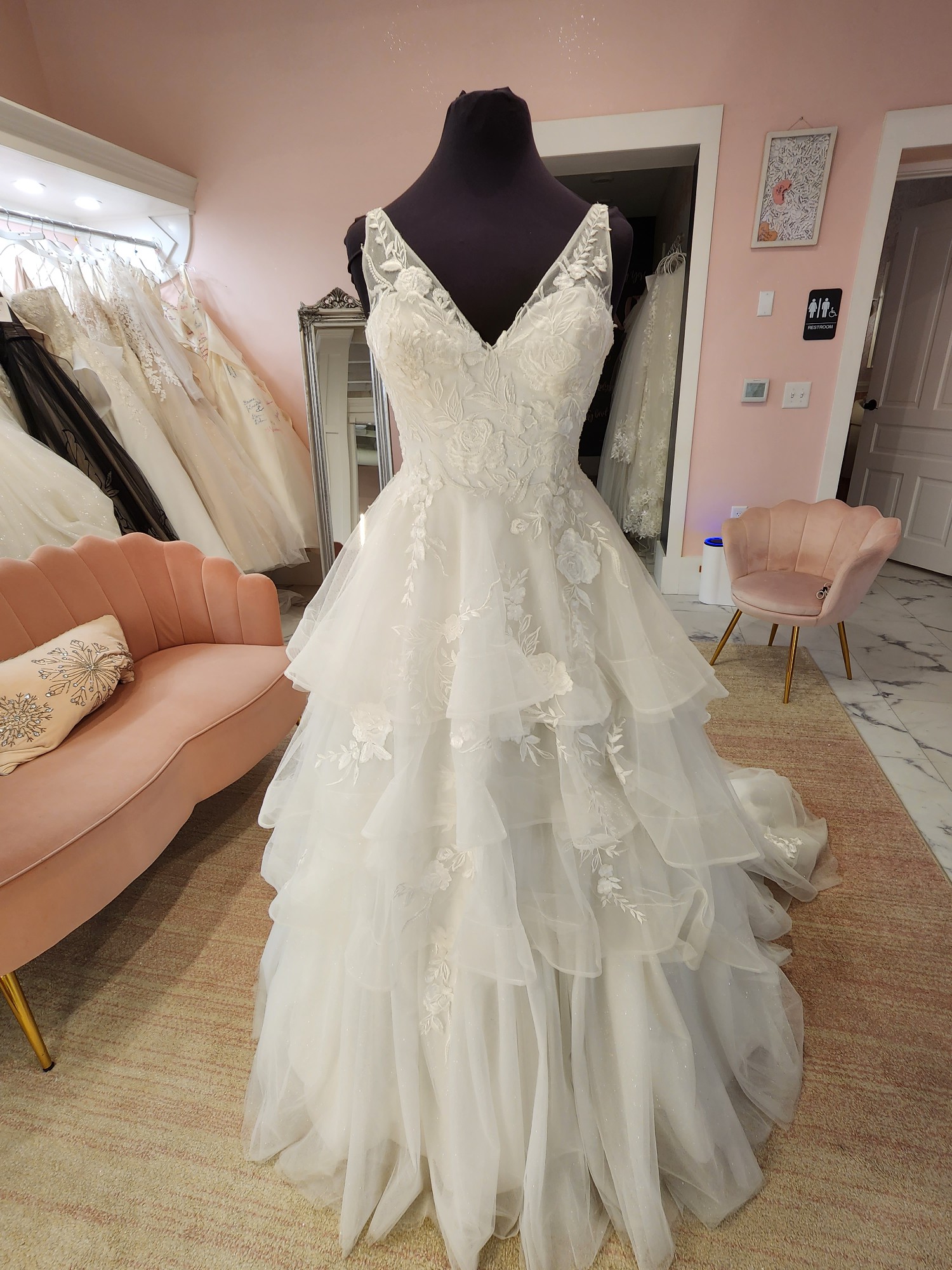 Private Label Sample Wedding Dress Save 91% - Stillwhite