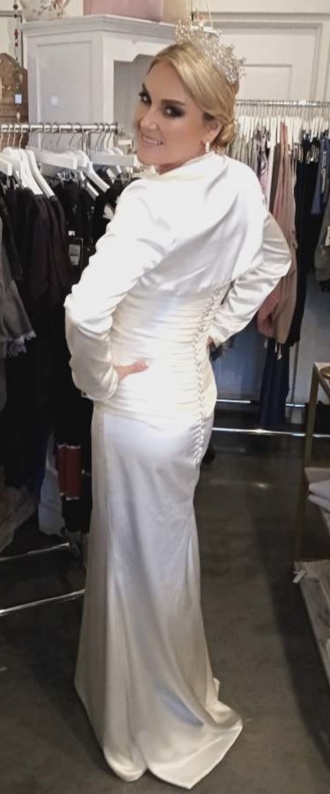 Gabriella Arango, Custom made Wedding Dress Save 74% - Stillwhite