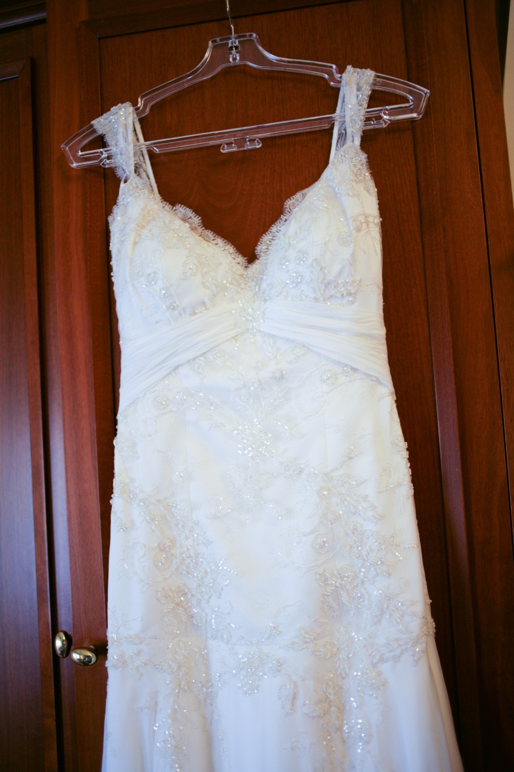 Elizabeth De Varga Eloise Used Wedding Dress Save 67% - Stillwhite