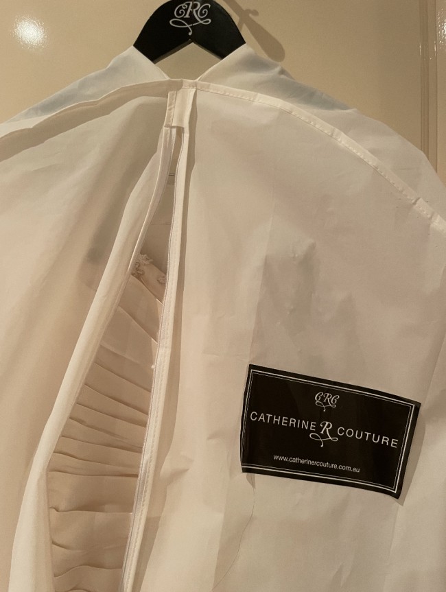 Catherine R Couture Wedding Dress Save 77% - Stillwhite