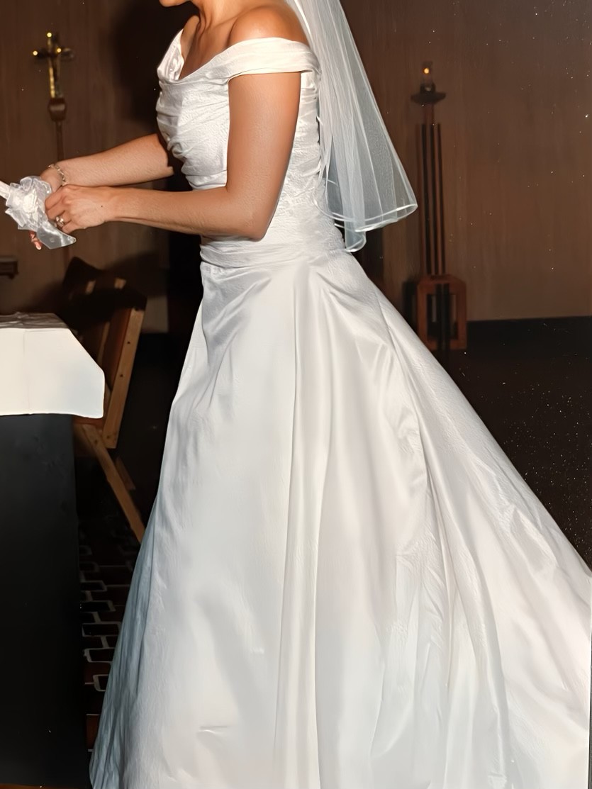 Jeannette Russell Wedding Dress Save 90% - Stillwhite