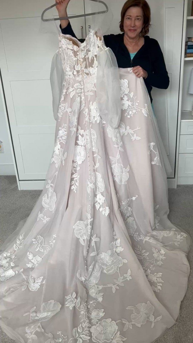 Madison James, Allure MJ962 Ioana New Wedding Dress Save 26% - Stillwhite