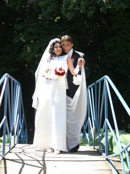 Agnes Toma Used Wedding Dress Save 50% - Stillwhite