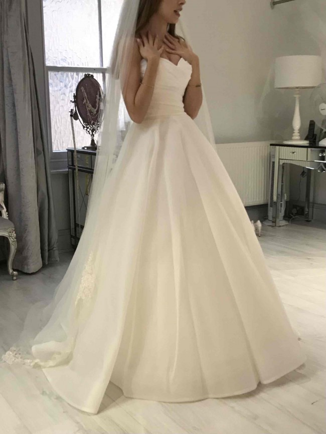 Pronovias, Diman New Wedding Dress Save 52% - Stillwhite