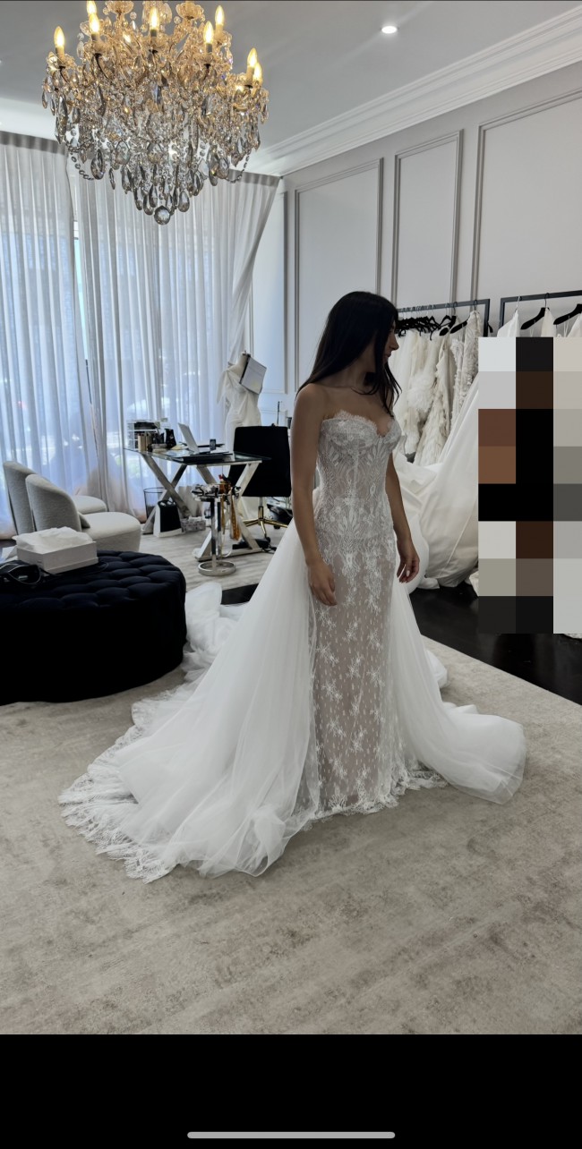 Leah Da Gloria, Eleanor Gown Wedding Dress Save 59% - Stillwhite