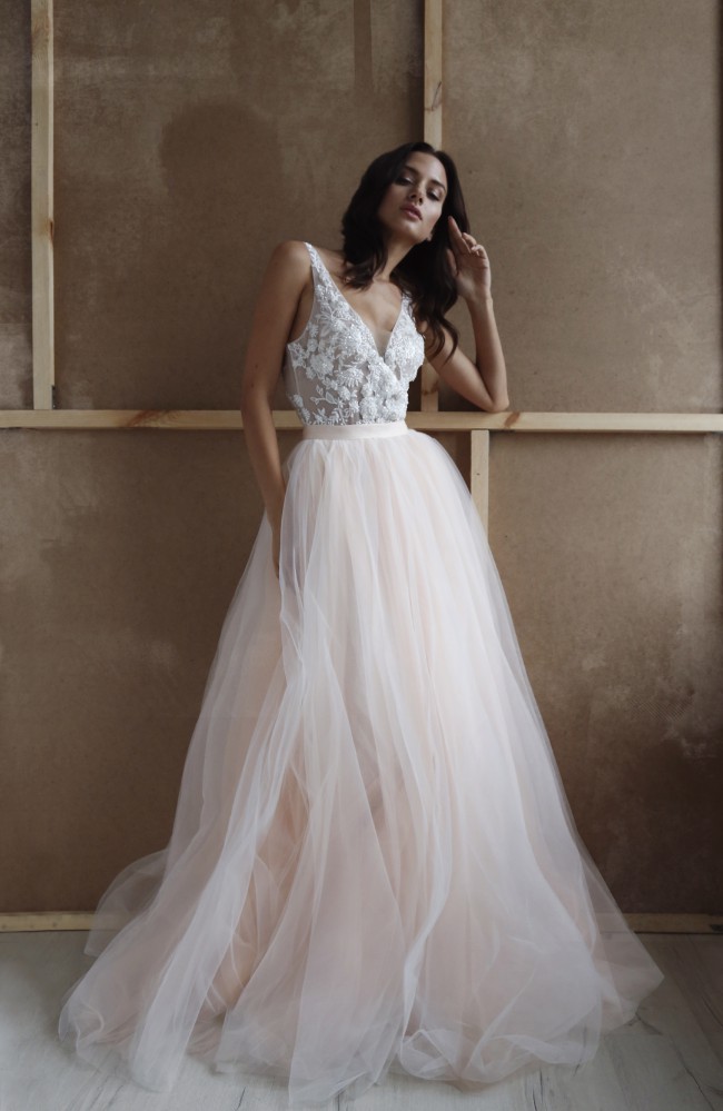 HOFLA Studio Victoria I New Wedding Dress Save 63% - Stillwhite