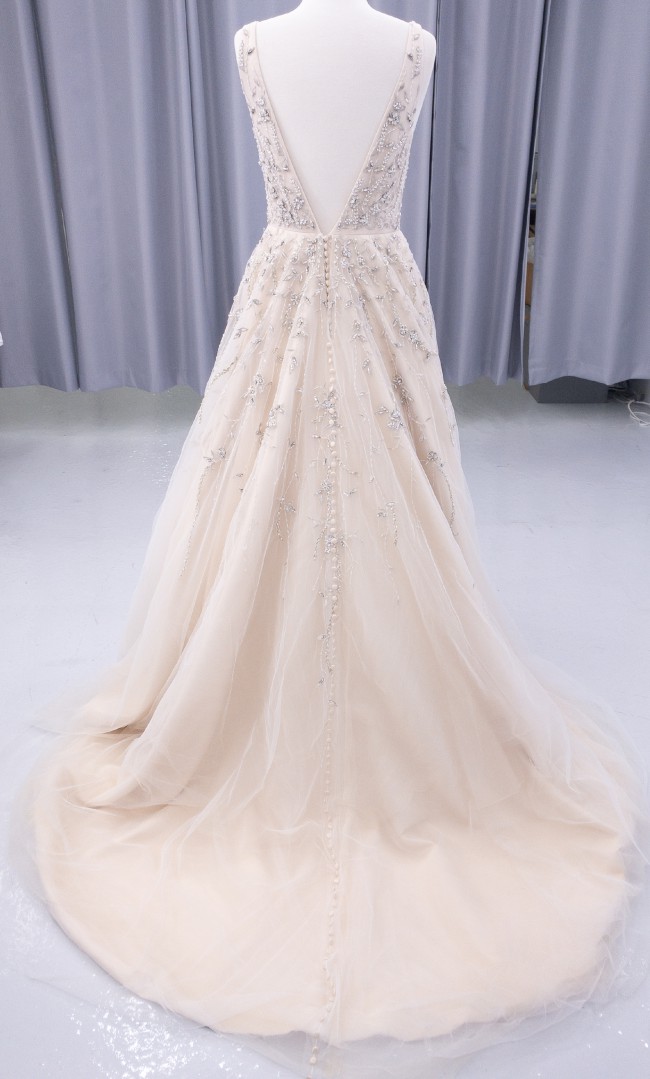 Private Label JSC 83099 Sample Wedding Dress Save 70% - Stillwhite