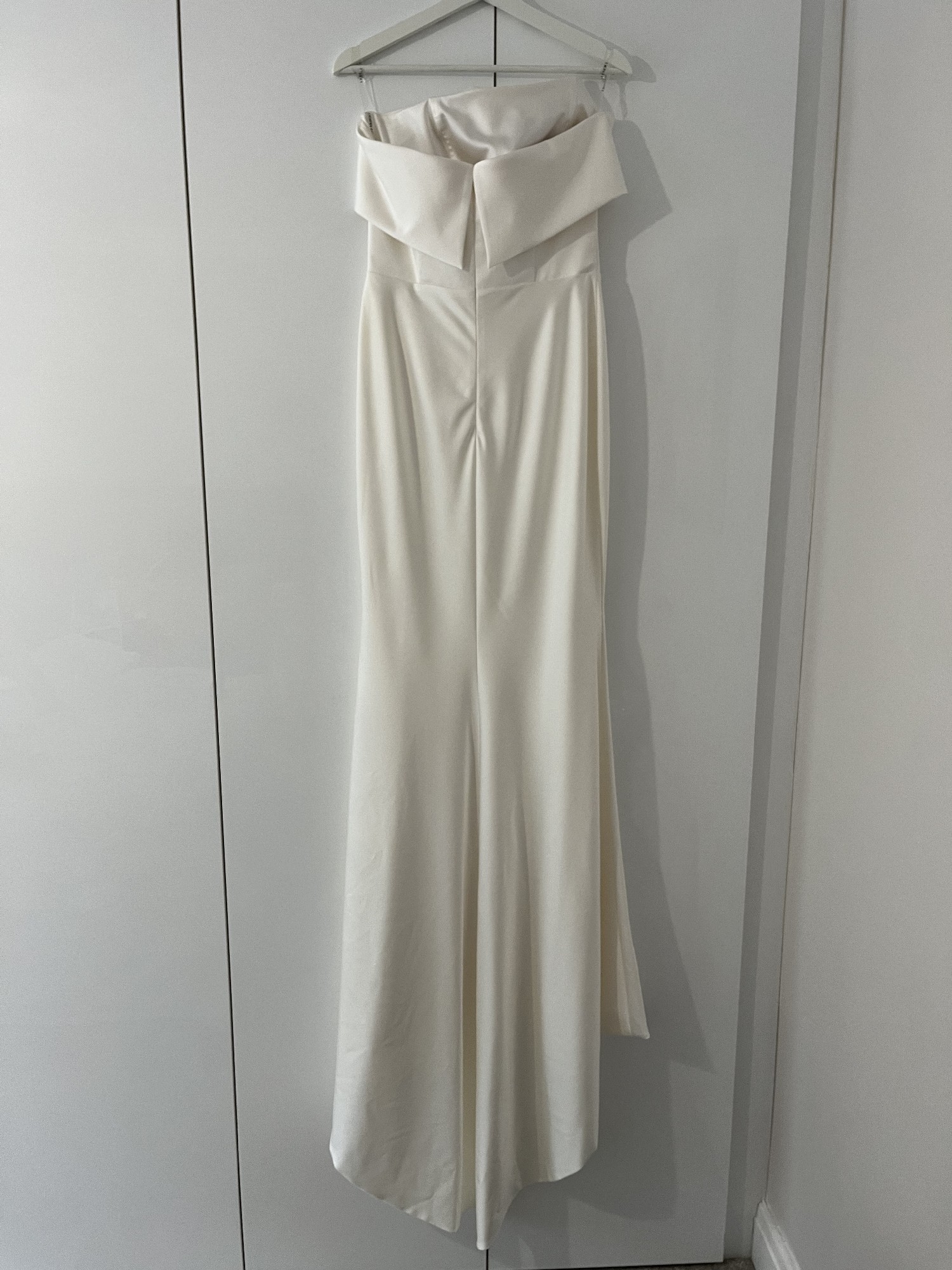Eva Lendel, Pretty - dress only New Wedding Dress Save 33% - Stillwhite