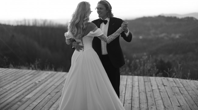 Wona NYC, Bacari Wedding Dress - Stillwhite