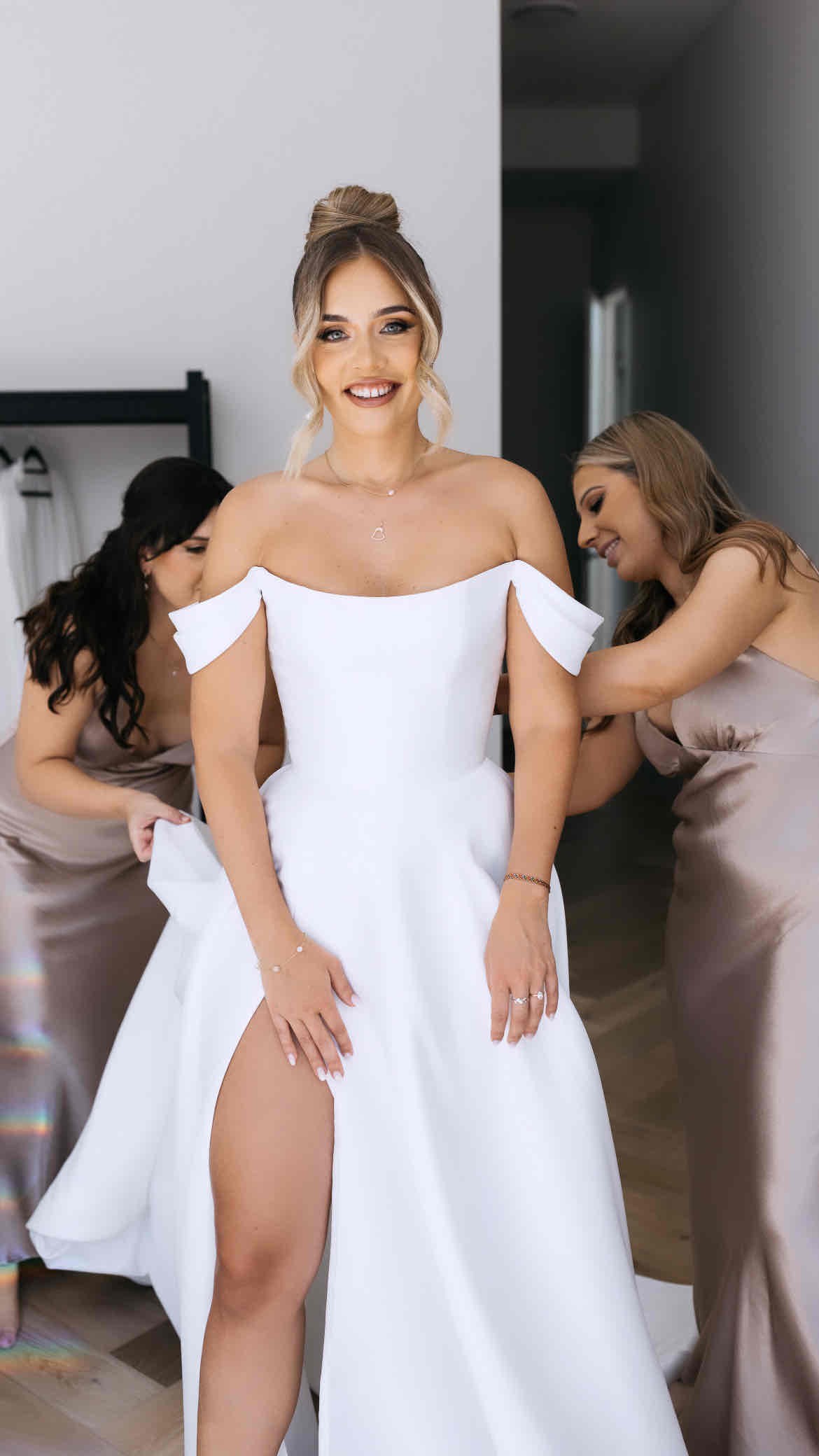 Chosen By KYHA Davis Dress Wedding Dress Save 52% - Stillwhite