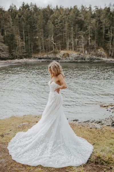 All Who Wander Raine Wedding Dress Save 51% - Stillwhite