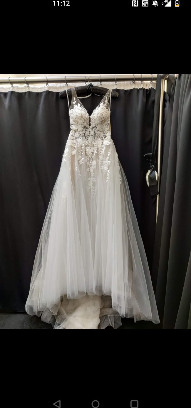 Enzoani, Olani New Wedding Dress Save 35% - Stillwhite