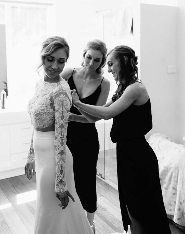 Camilla Christine Cameron Used Wedding Dress Save 39% - Stillwhite
