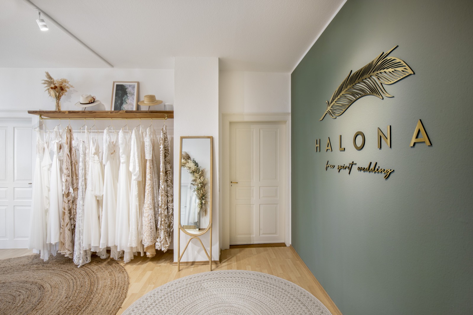 HALONA Free Spirit Wedding on Stillwhite