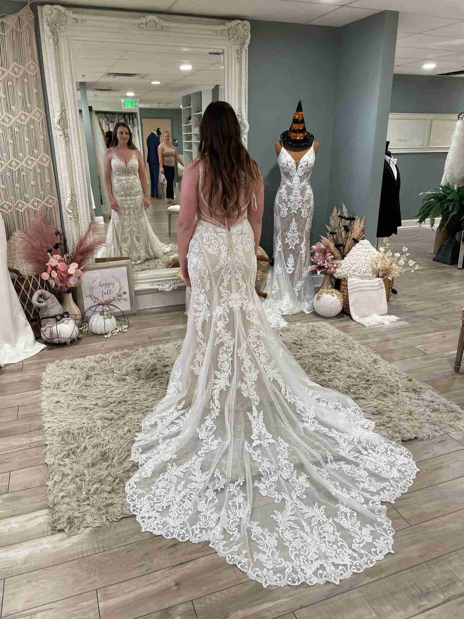 Essense of Australia D3238 New Wedding Dress Save 52% - Stillwhite