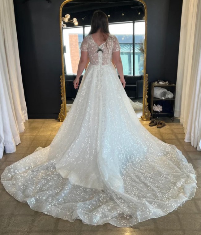 Colby John New Wedding Dress Save 60% - Stillwhite