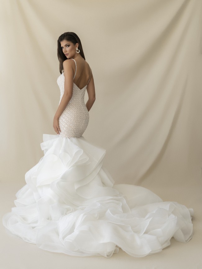 Andrea Osei BRIDE Sample Wedding Dress Save 60% - Stillwhite