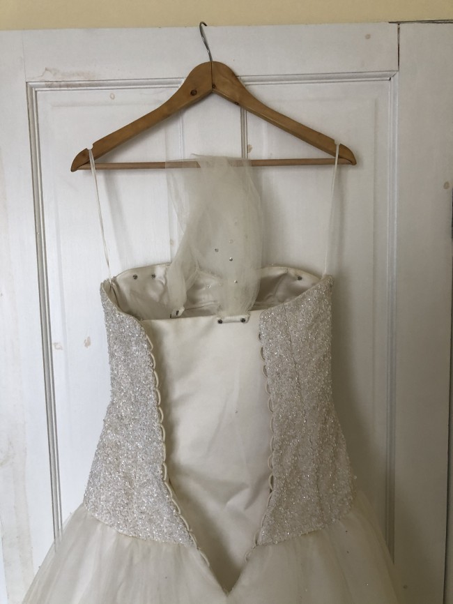 Sue Goodchild Used Wedding Dress - Stillwhite