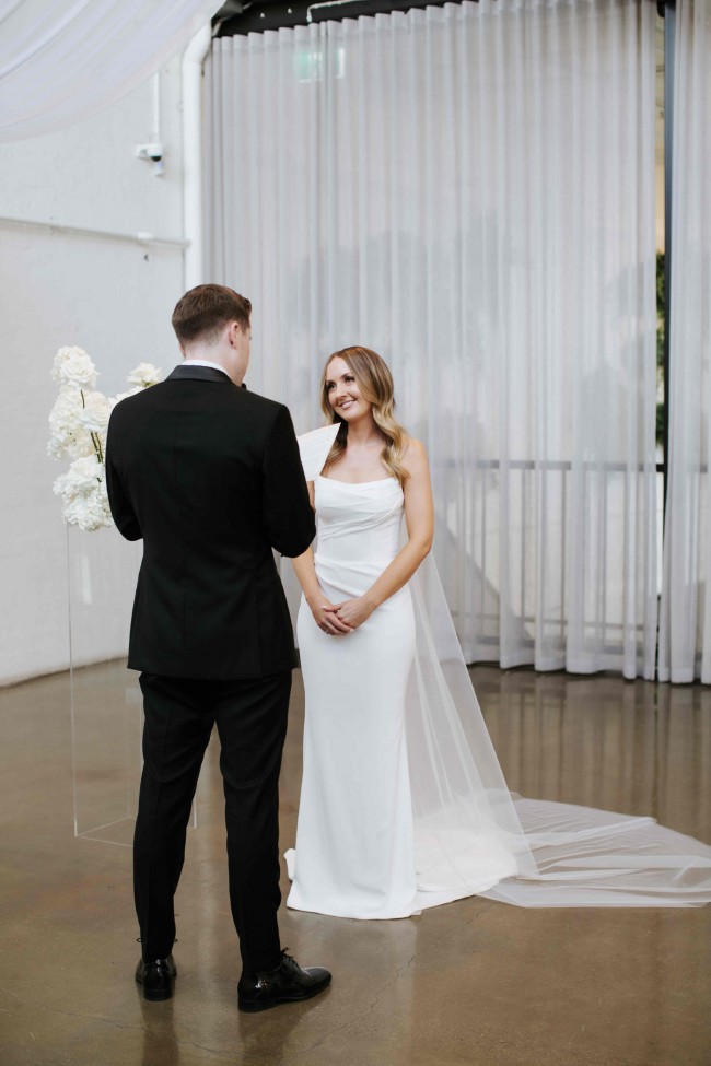 Chosen By KYHA Lucia Gown Wedding Dress Save 42% - Stillwhite