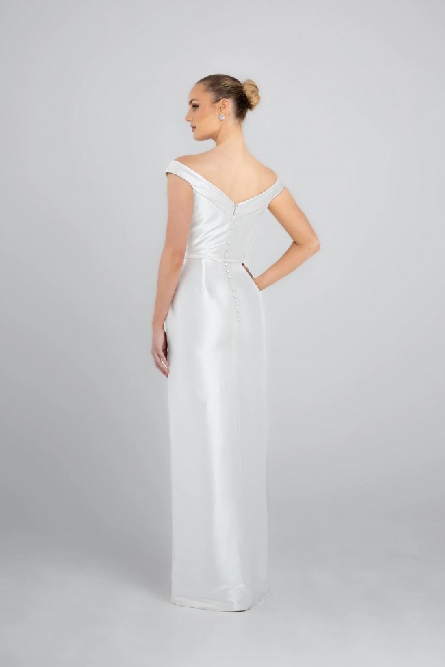 Curator The Label, Helena Sample Wedding Dress Save 80% - Stillwhite