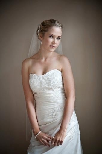 Robin Jillian Preowned Wedding Dress Save 60% - Stillwhite