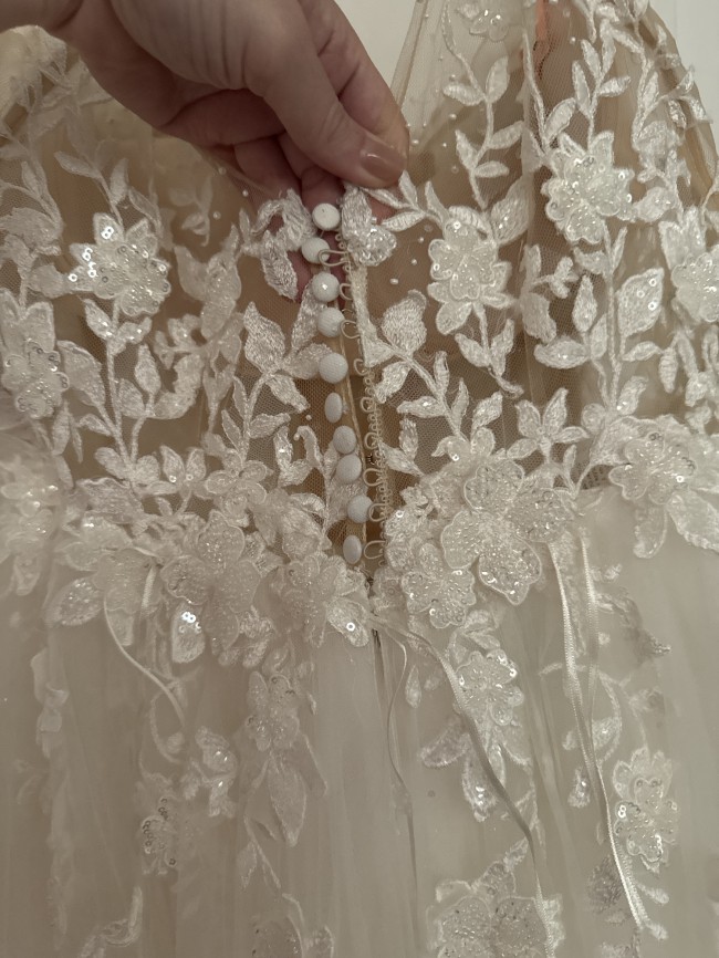 Enzoani, Olani Wedding Dress Save 45% - Stillwhite