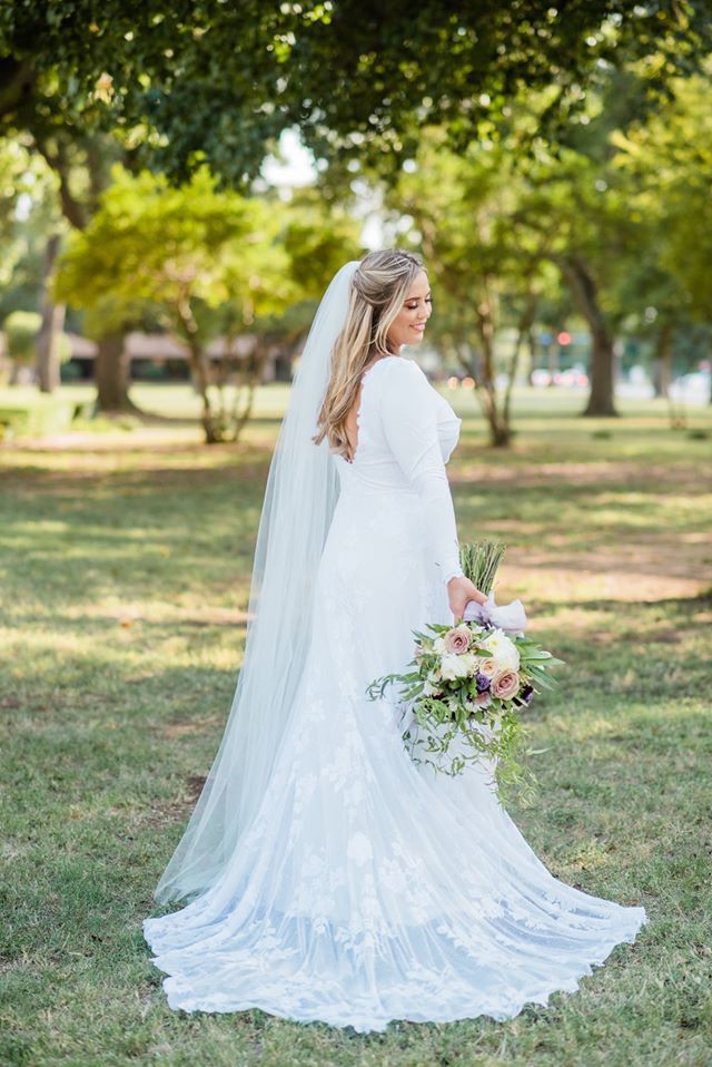 Wear Your Love Ellora Dress Preowned Wedding Dress Save 43% - Stillwhite