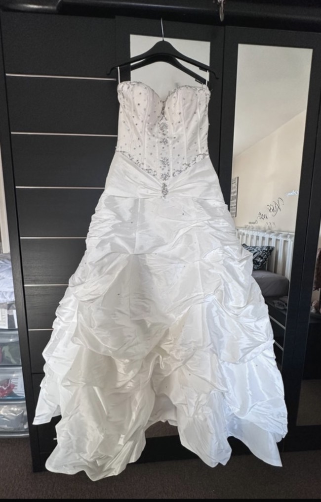 Reckless Wedding Dress Save 67% - Stillwhite