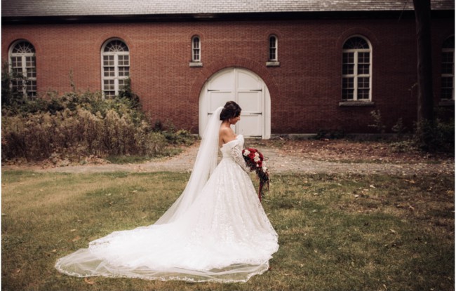 Hayley Paige Marsden Style #6900 Used Wedding Dress Save 61% - Stillwhite