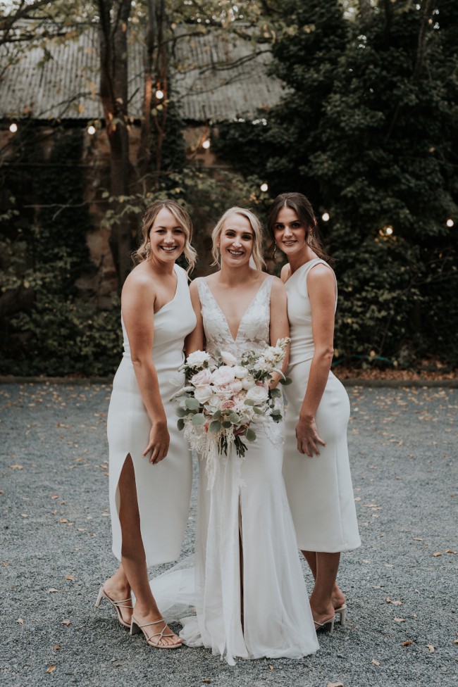 Mariana Hardwick The Lily gown Used Wedding Dress Save 72% - Stillwhite