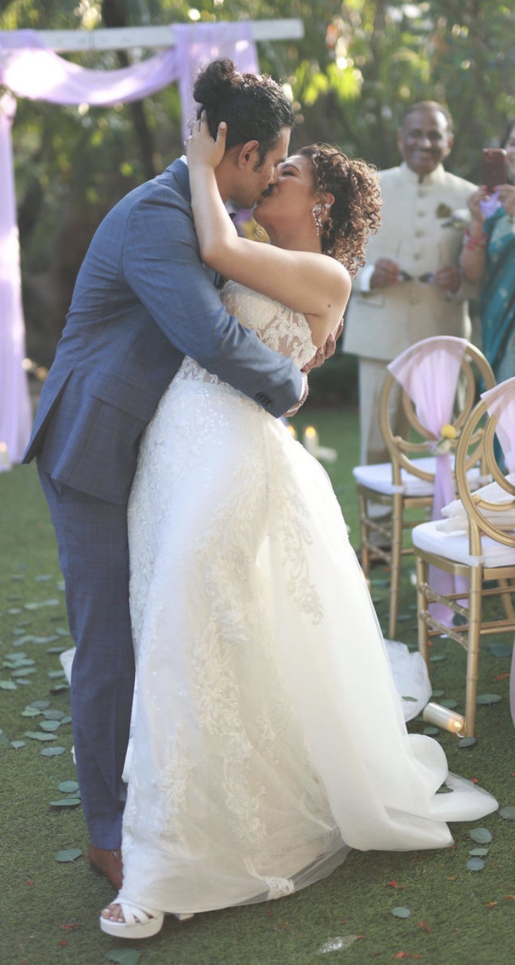 Brautkleid Fit And Flare Mit Uberrock