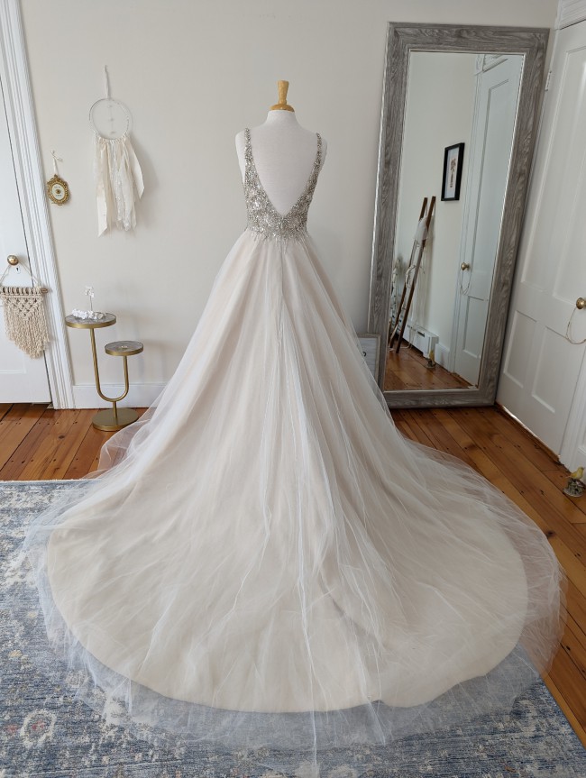 Allison Webb Wedding Dress Save 50% - Stillwhite