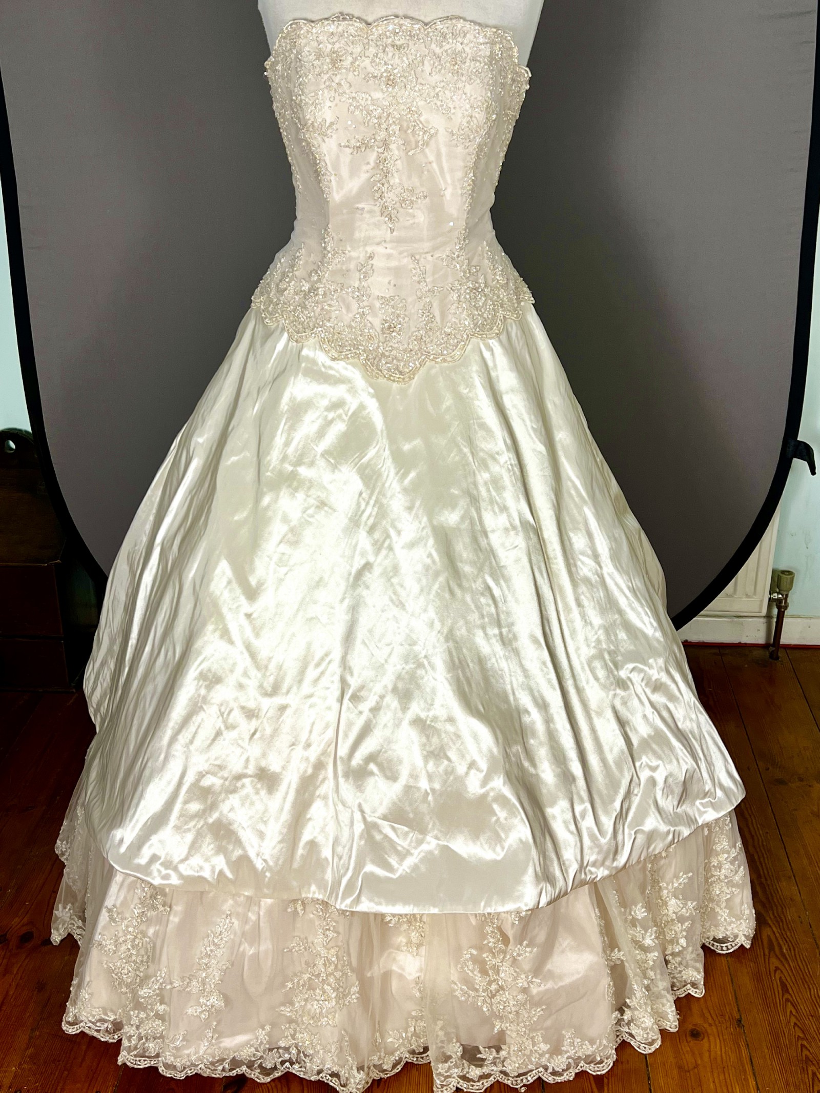 Ian Stuart, Peach and Honey Wedding Dress Save 92% - Stillwhite