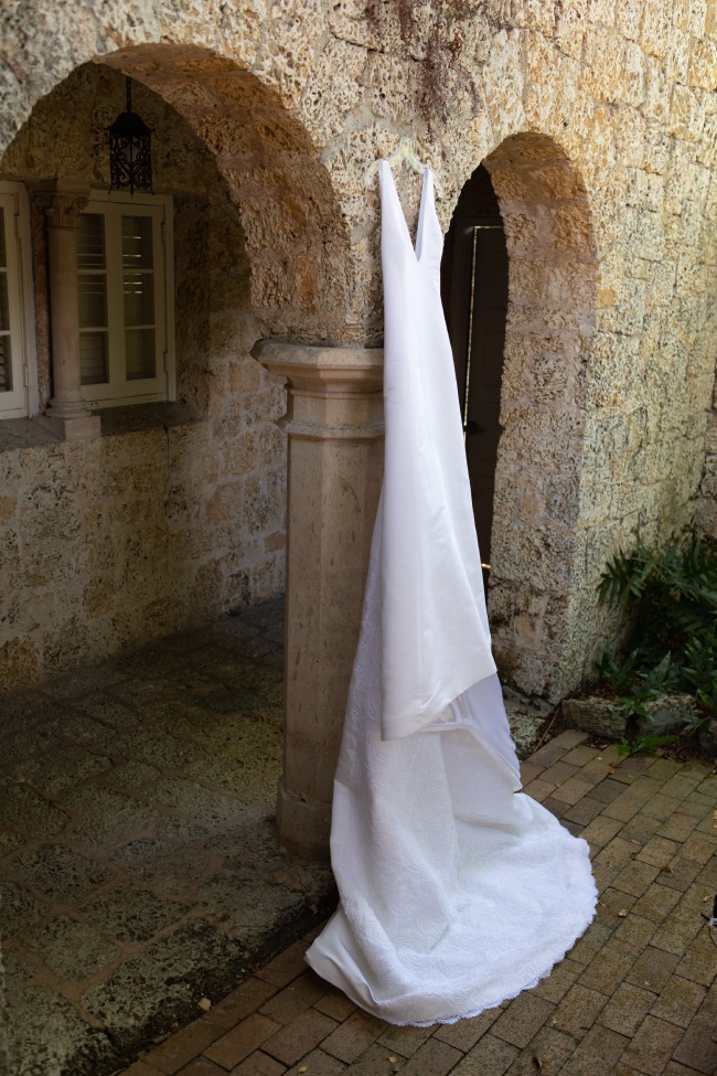 Gabriella Arango Custom Made -- Hand Made Used Wedding Dress Save 74% ...