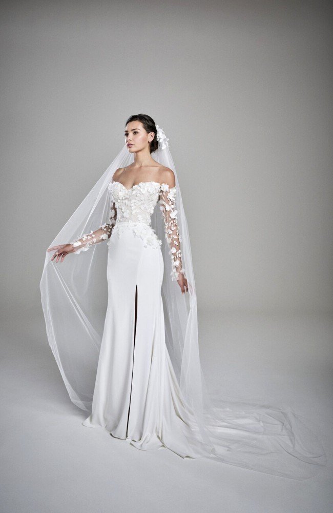 Suzanne Neville Eden Sample Wedding Dress Save 69% - Stillwhite