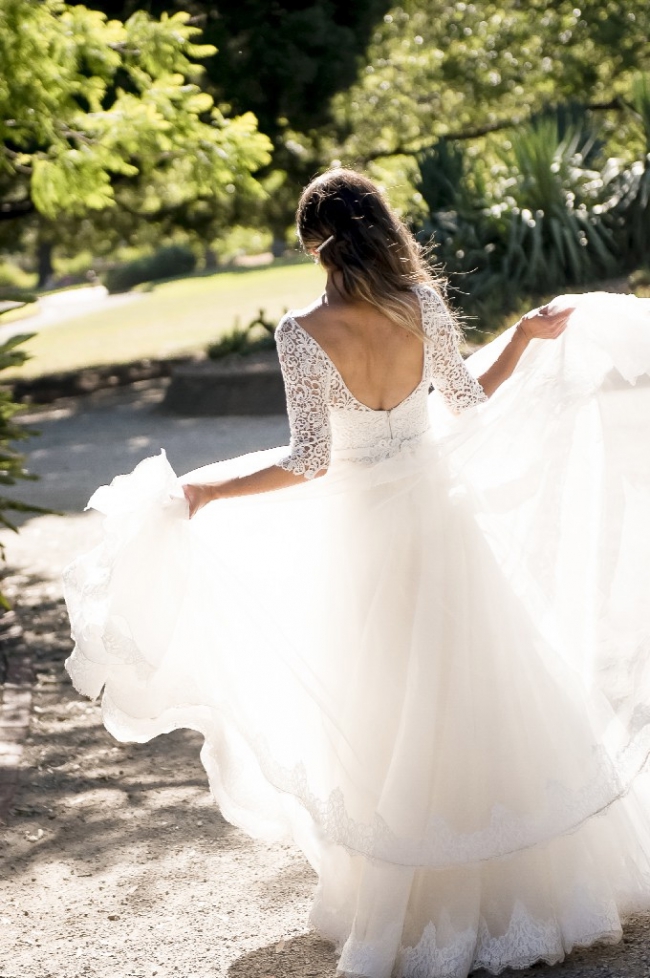 Andrea Gorrie Custom Made Preowned Wedding Dress Save 47% - Stillwhite