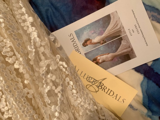 Allure Bridals 9550 New Wedding Dress Save 38% - Stillwhite