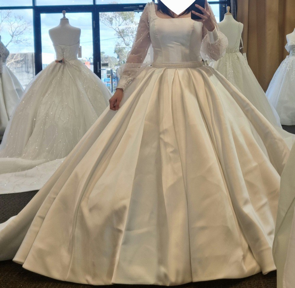 Idora Bridal New Wedding Dress Save 42% - Stillwhite