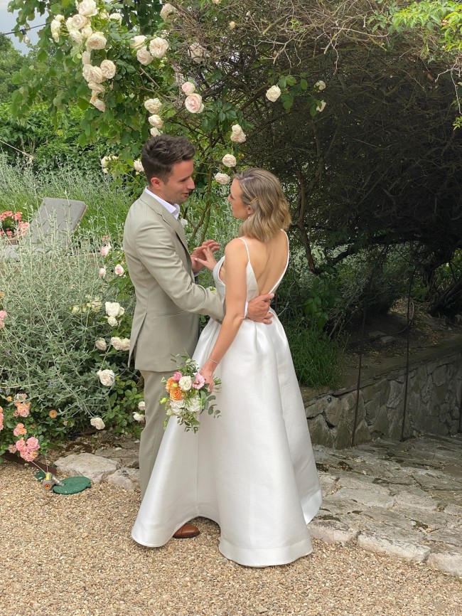 Alex Perry, Maddison Wedding Dress Save 40% - Stillwhite