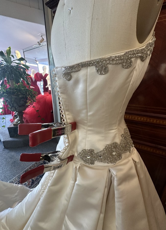 Gabriella Arango Sample Wedding Dress Save 63% - Stillwhite
