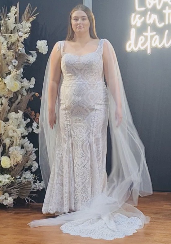 Wilderly Bride Sample Wedding Dress Save 50% - Stillwhite