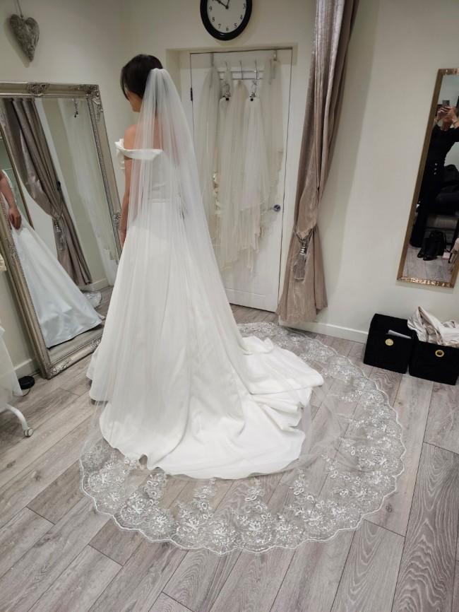 Justin Alexander, Grove Sample Wedding Dress Save 51% - Stillwhite