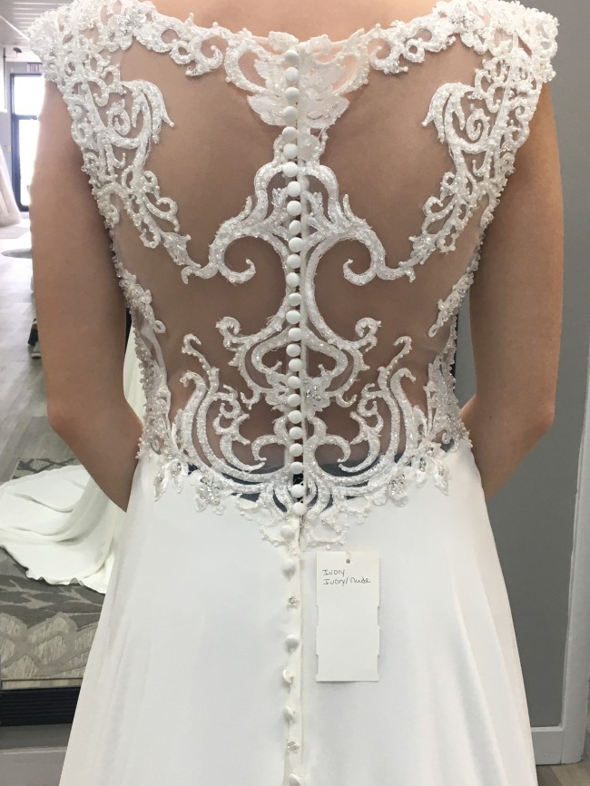 Allure Bridals 9610 Sample Wedding Dress Save 79% - Stillwhite