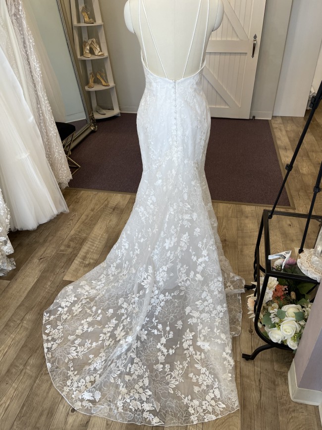 Lis Simon Sample Wedding Dress Save 77% - Stillwhite