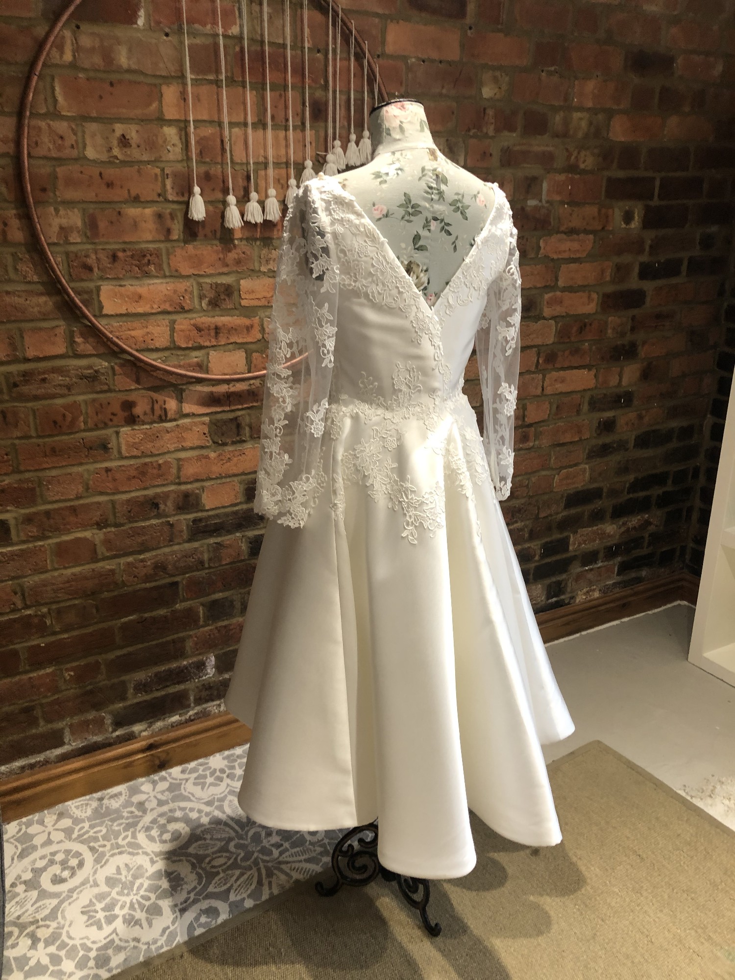 House Of Mooshki Sample Wedding Dress Save 77% - Stillwhite