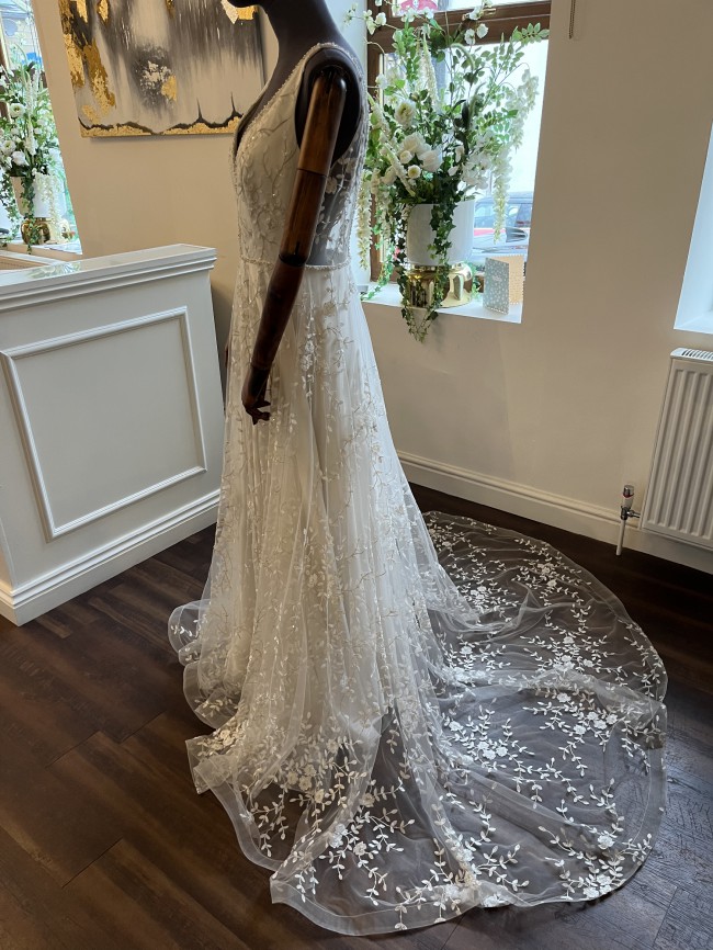 Savin London Sample Wedding Dress Save 84% - Stillwhite