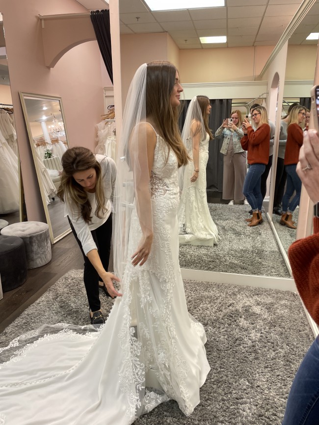 Stella York 7118 New Wedding Dress Save 24% - Stillwhite