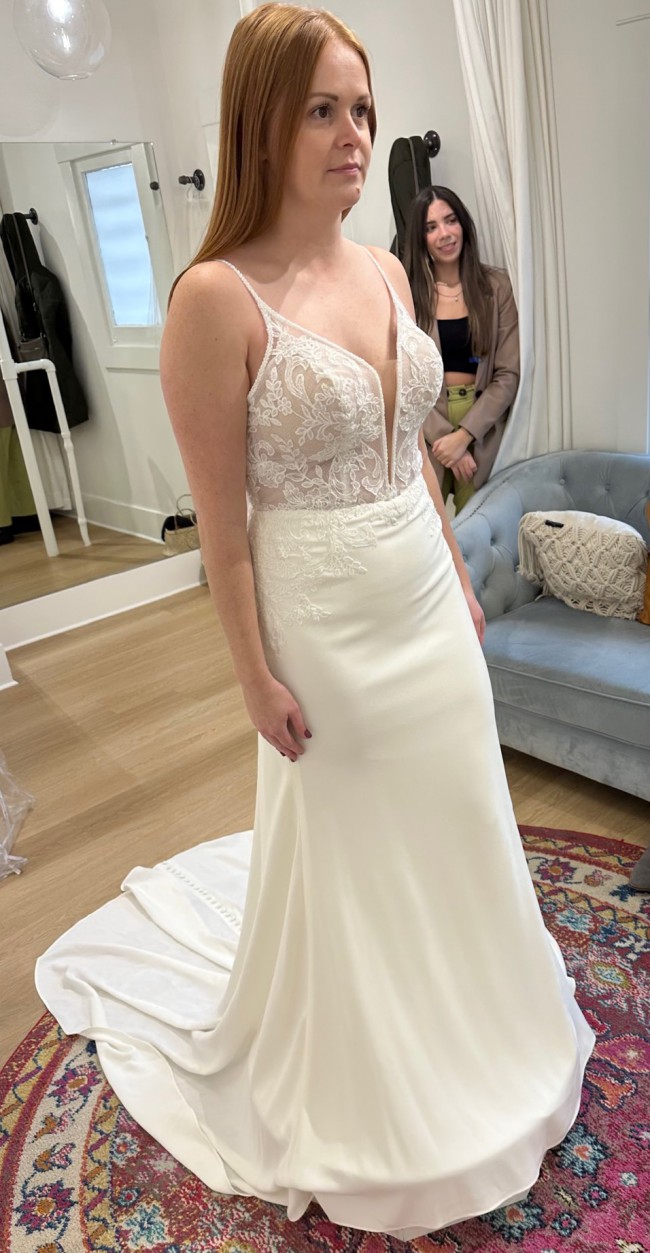Stella York, 7185 Sample Wedding Dress - Stillwhite