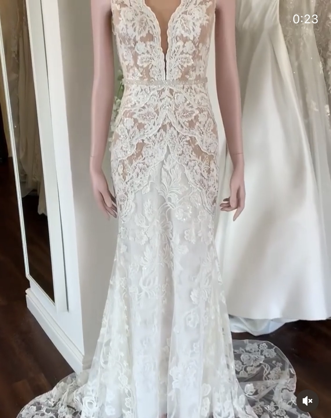 Savin London Sample Wedding Dress Save 83% - Stillwhite